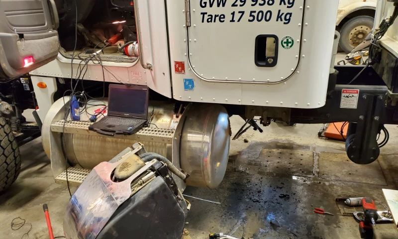 Heavy Truck & Trailer Repair | Northern Repair Ltd.
